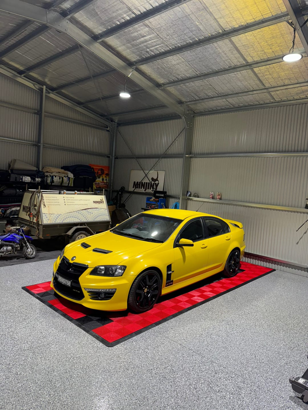 Modular Floor Tiles | Single Car Podium Pad | OMG Garage
